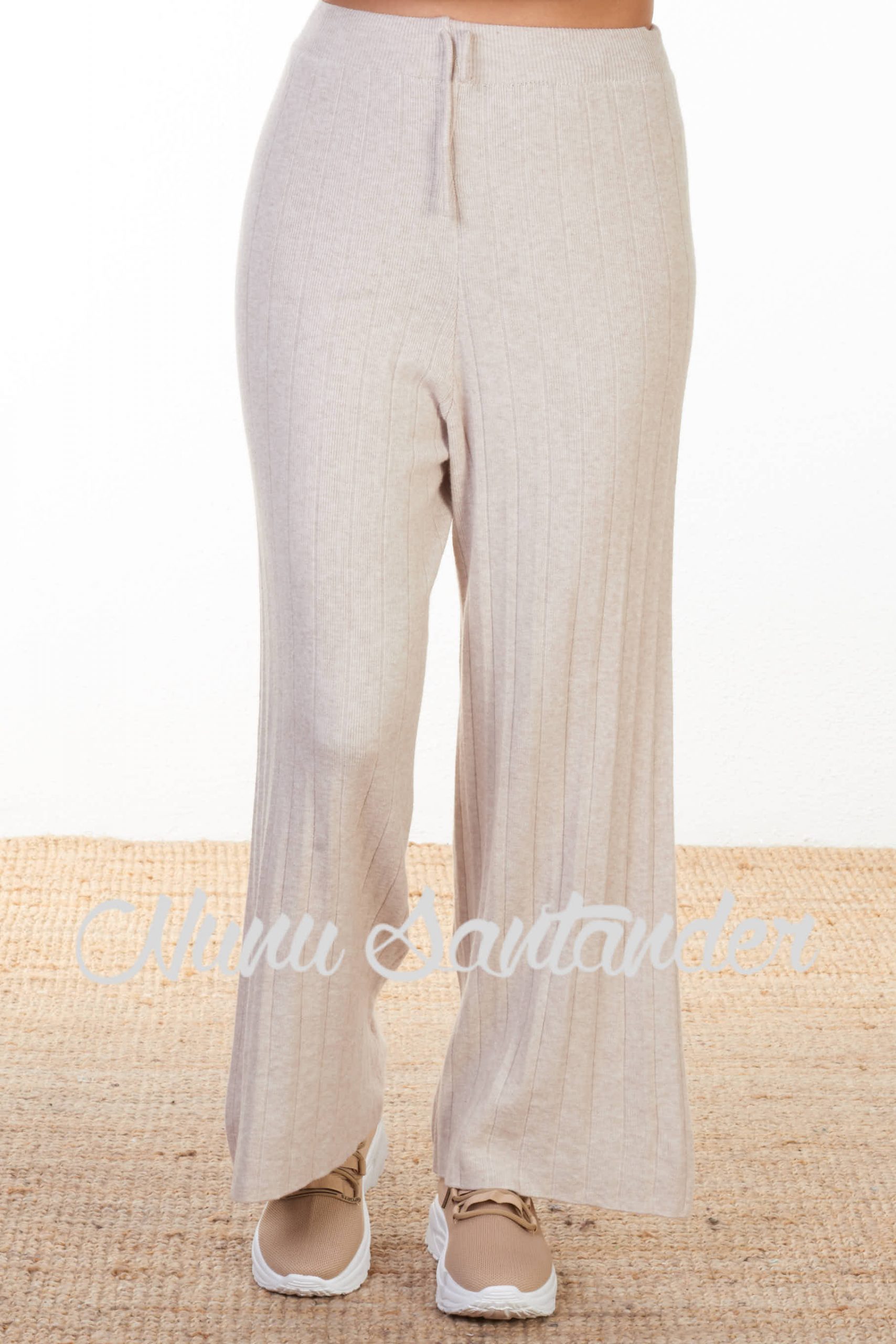 Conjunto enaro beige - Nunu Santander